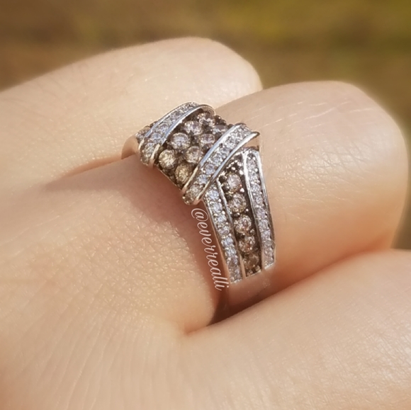 everrealli | Jewelry | 8k Brown Chocolate White Vanilla Diamond Ring ...
